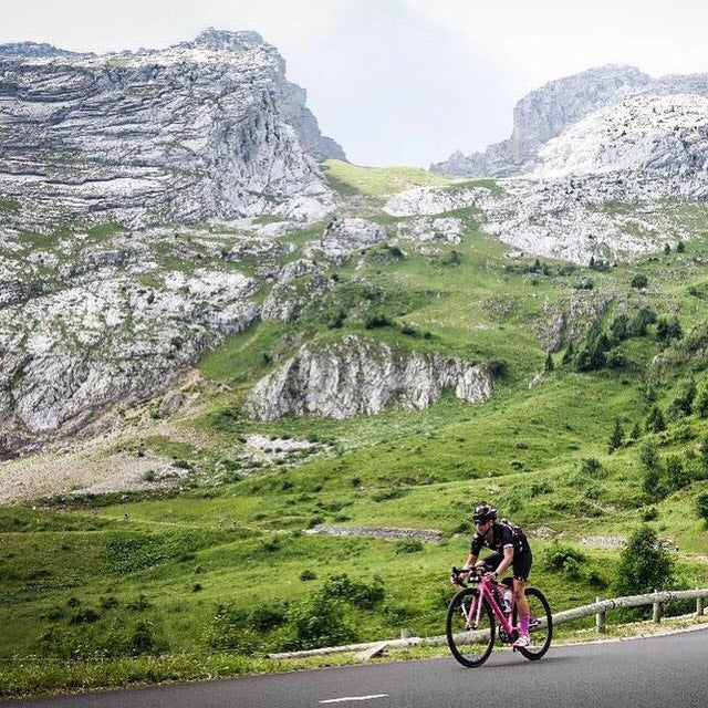 Girls Eye View: Etape du Tour - PARIA.CC